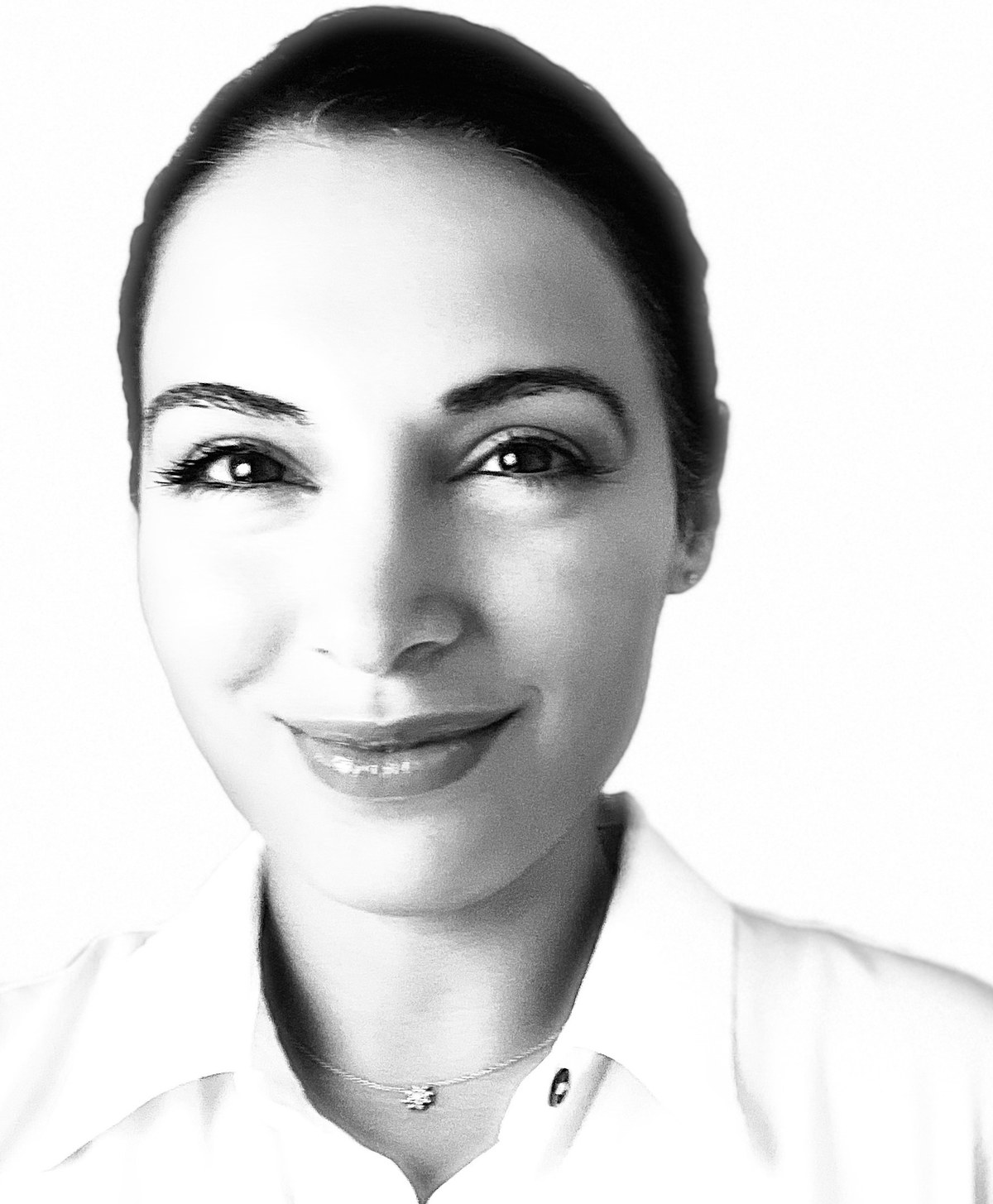 molina_bwheadshot_2022.jpeg — ESMO Website